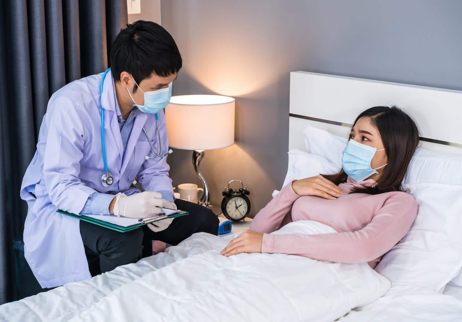 Doctor at Home in Dubai - Home Visit & 24x7 Emergency Services